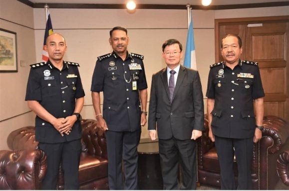Penang CPO, new CPCSD HOD and new Timur Laut OCPD pays courtesy call to ...